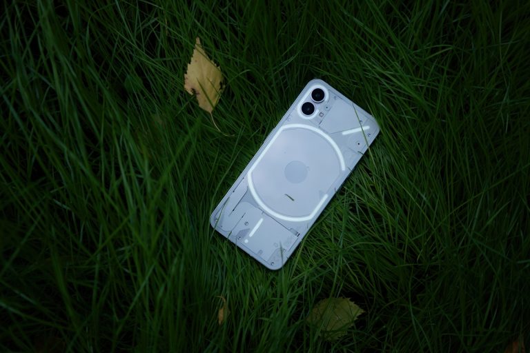 Apple va doter les iPhone 15 Pro et Ultra d'une structure en titane